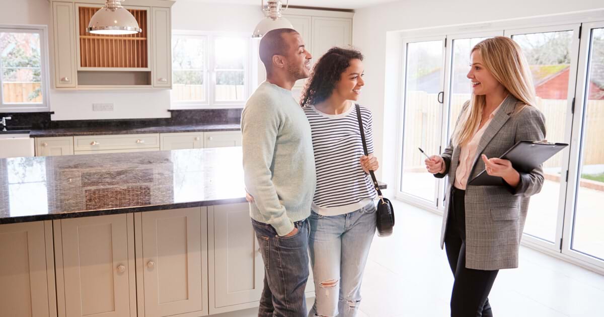 House-Viewing Checklist: What to Look For | First4Lawyers