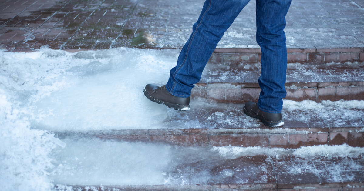 Common Winter Injuries: Avoid Becoming a Cold Weather Casualty